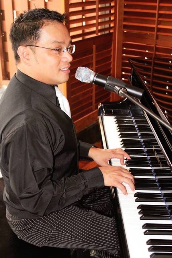 Lloyd Saniel - Domanis